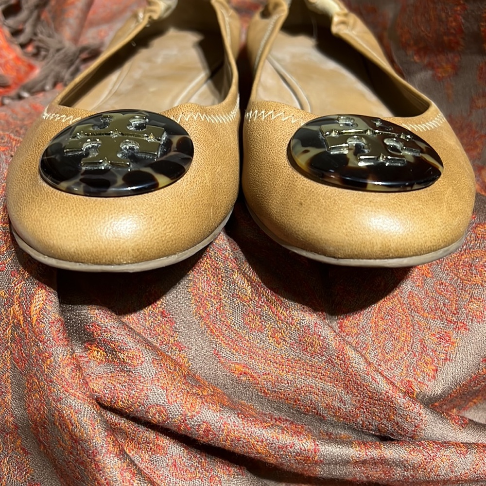 Tory Burch Reva Resin-Landed Capra Ballet Flats - Gem